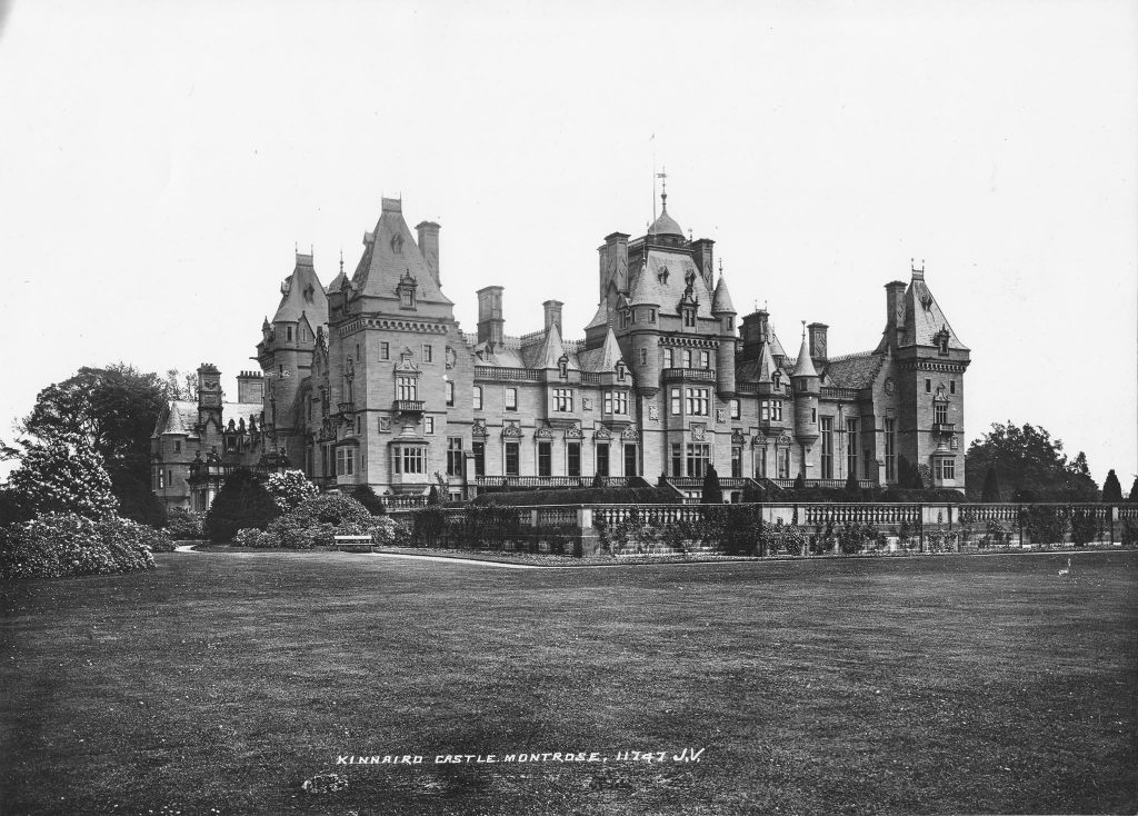 Kinnaird History - Kinnaird Castle
